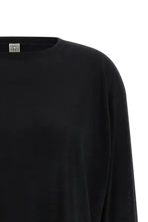 TOTEME Round Neck Long Sleeve Sweater