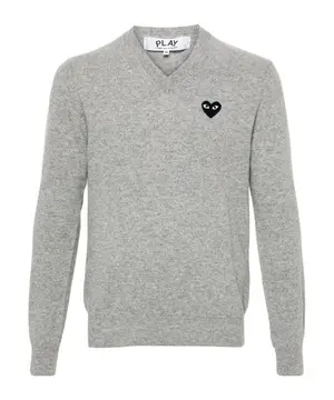 Play Comme Des Garcon V-neck Sweater With Heart Applique - Light Grey