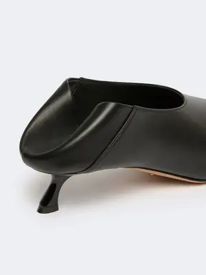 Sportmax Nappa Leather Pumps With Foldable Back