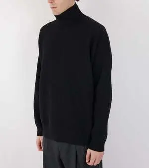 Auralee Ribbed Long Sleeve Sweater
