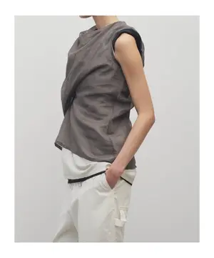 THE ROW Inawa Top - Brown
