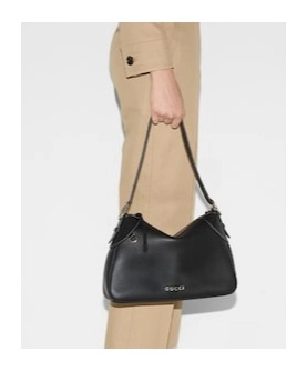 Gucci Gg Emblem Medium Shoulder Bag - Black