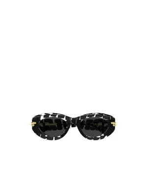 Bottega Veneta Oval Frame Sunglasses - Black
