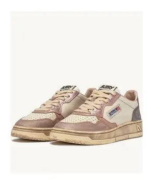 AUTRY Medalist Lace-up Sneakers - Nude