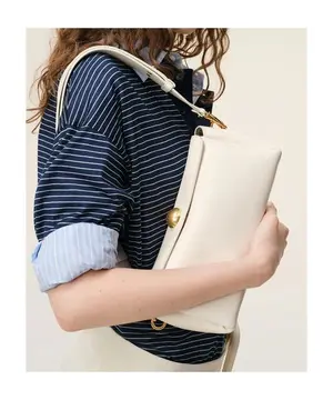 AMI Paris Logo Engraved Shoulder Bag - White