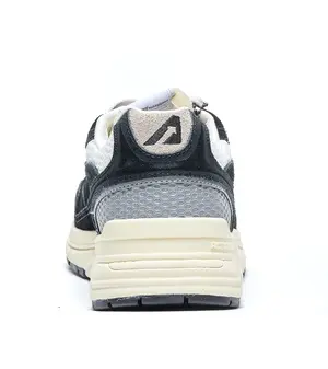 AUTRY Hyperway Lace-up Sneakers - Black