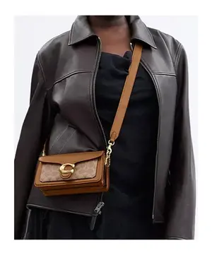 COACH Tabby 20 Shoulder Bag - Brown