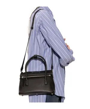 MAISON MARGIELA Zipped Shoulder Bag