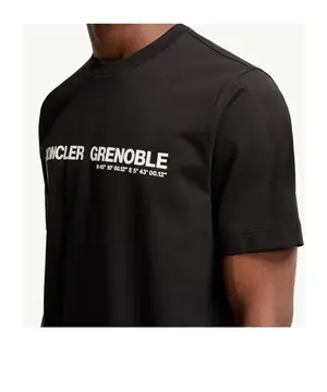 Moncler Logo Detailed Crewneck T-shirt - Black