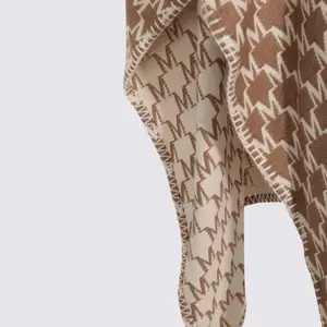 Max Mara All-over Patterned Cape