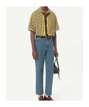 Valentino Garavani Straight Leg Jeans With Logo Patch - Blue