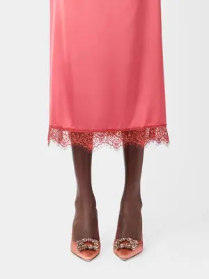 ROGER VIVIER Embellished Stiletto Pumps - Pink