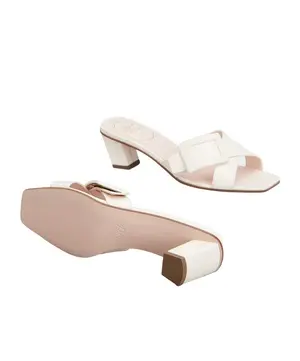 ROGER VIVIER Lacquered Buckle Mules - Off-white