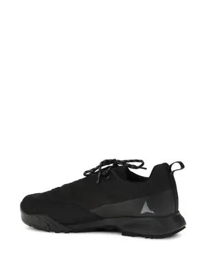 ROA Cingino Technical Low-top Sneakers - Black
