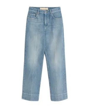 Valentino Garavani Logo Patch Classic Jeans