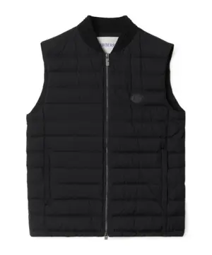 Burberry Quilted Puffer Gilet With Logo Patch - Black