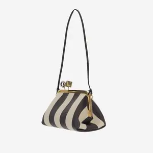 Jacquemus The Berlingot Small Clasp Clutch Bag - Black