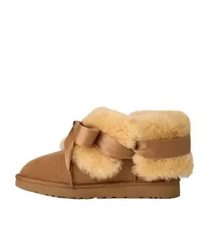 UGG Bailey Tie Ankle Boots