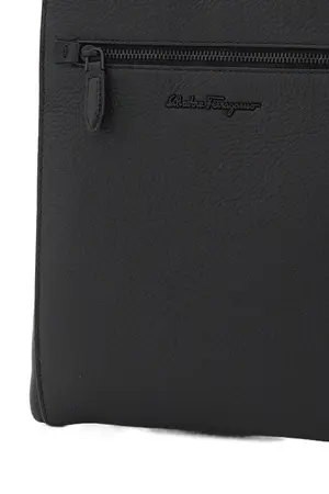 FERRAGAMO Logo-plaque Messenger Bag