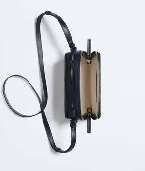 Bottega Veneta Getaway Phone Pouch - Midnight Blue