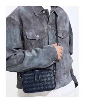 Bottega Veneta Getaway Phone Pouch - Midnight Blue