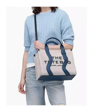 Marc Jacobs The Tote Medium Tote Bag