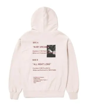 1989 STUDIO Logo Hooded Sweatshirt - Pink