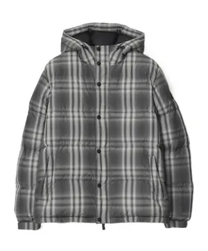 Burberry Checked Hooded Puffer Jacket With Equestrian Knight Design - Black
