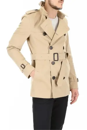 Burberry Sandringham Short Trench Coat