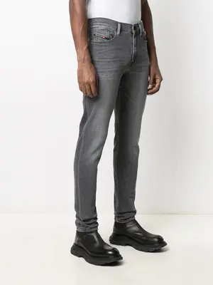 DIESEL® D-amny Mid-rise Slim-fit Jeans - Gray