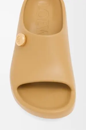 Loewe Foam Pebble Slide
