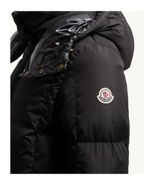 Moncler Logo Patch Quilted Hooded Jacket