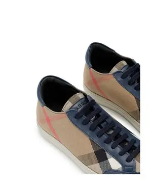 Burberry Low-top Sneakers With Signature Check