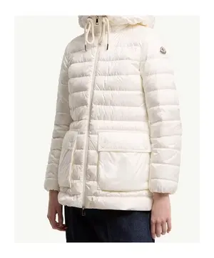 Moncler Jasmin Short Down Jacket With Hood - White