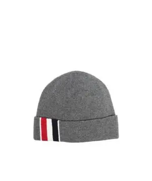 Thom Browne Grey Knitted Beanie With Signature Striping - Gray