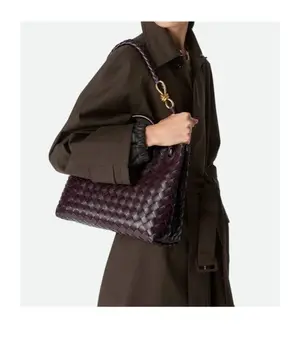 Bottega Veneta Andiamo Medium Shoulder Bag - Dark Barolo