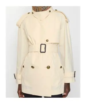 Burberry Fitzrovia Double-breasted Trench Coat