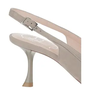 ROGER VIVIER Viv In The City Slingback Pumps - Nude