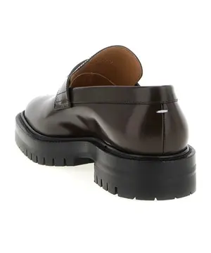 MAISON MARGIELA Tabi Slip-on Loafers - Brown