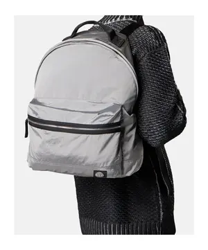 Stone Island Logo Patch Zipped Backpack - Pearl Grey