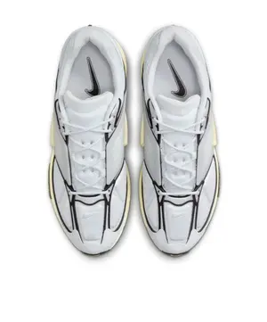 Nike Pegasus 2005 Sneakers - White