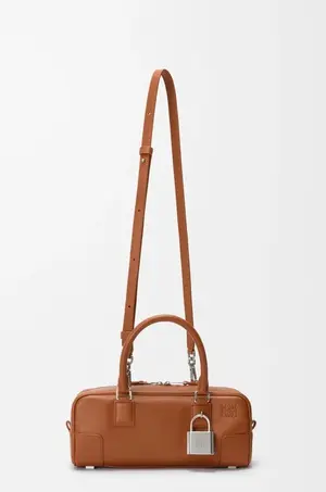 Loewe Amazona 23 Bag