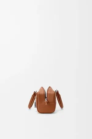 Loewe Amazona 23 Bag