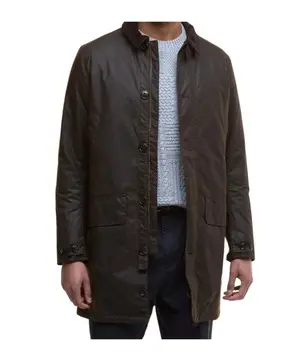 Barbour Cotton Buttoned Coat With Flap Pockets - Black