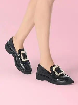 ROGER VIVIER Buckled Loafers