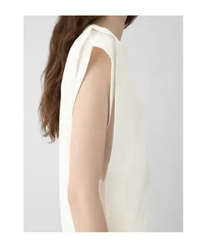 Jacquemus Sleeveless Boxy T-shirt