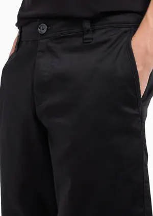 Armani Exchange Logo-plaque Shorts - Black