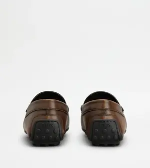 TOD'S City Gommino Loafers With Logo Detail - Brown