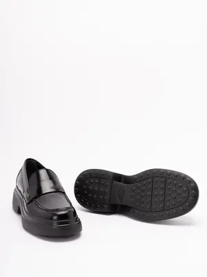 TOD'S Logo Plaque Slip-on Loafers