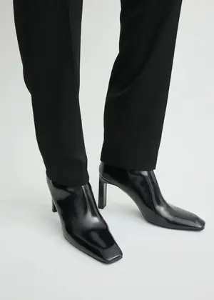 TOTEME Square-toe Side Zip Ankle Boots